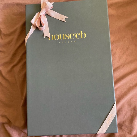 House of CB | Other | House Of Cb New Undamaged Box Gift Wrapping ...